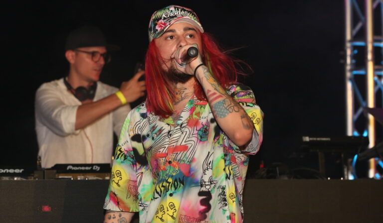 Sin Boy:Η φωτογραφία μέσα από το ασθενοφόρο και οι φήμες που οργιάζουν ...